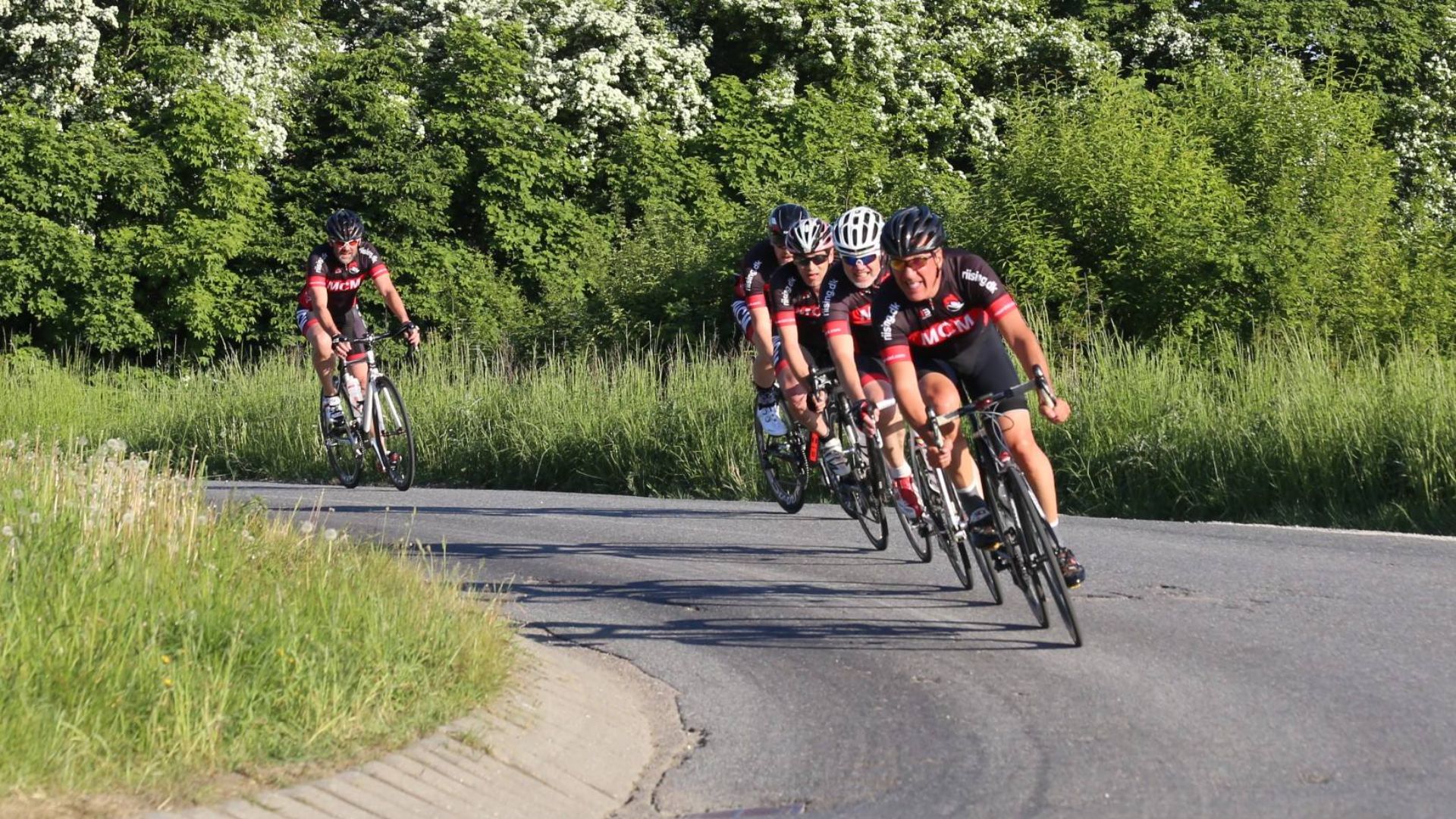 Øen rundt på to hjul: "Samsø er en enormt flot cykel-ø" | VisitSamsoe.dk